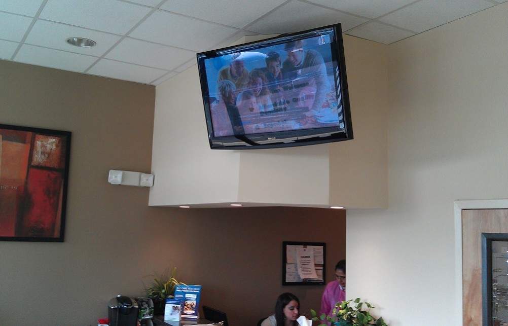 Cara Memilih Ukuran TV Sesuai Jenis Ruangan | Pricebook