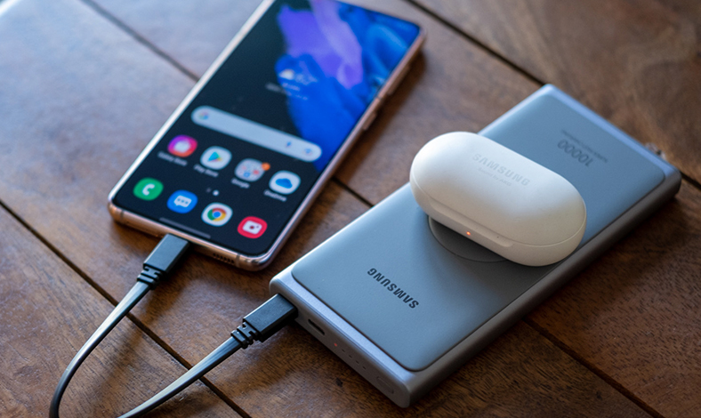 Cara Ngecas Hp Biar Gak Cepat Bocor dan Kembung | Pricebook